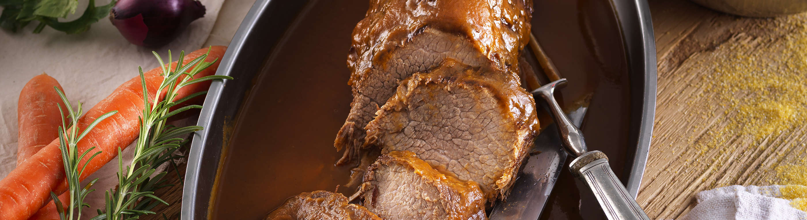 Beef-brisket roast braised with Merlot | Recipes | Kuhn Rikon